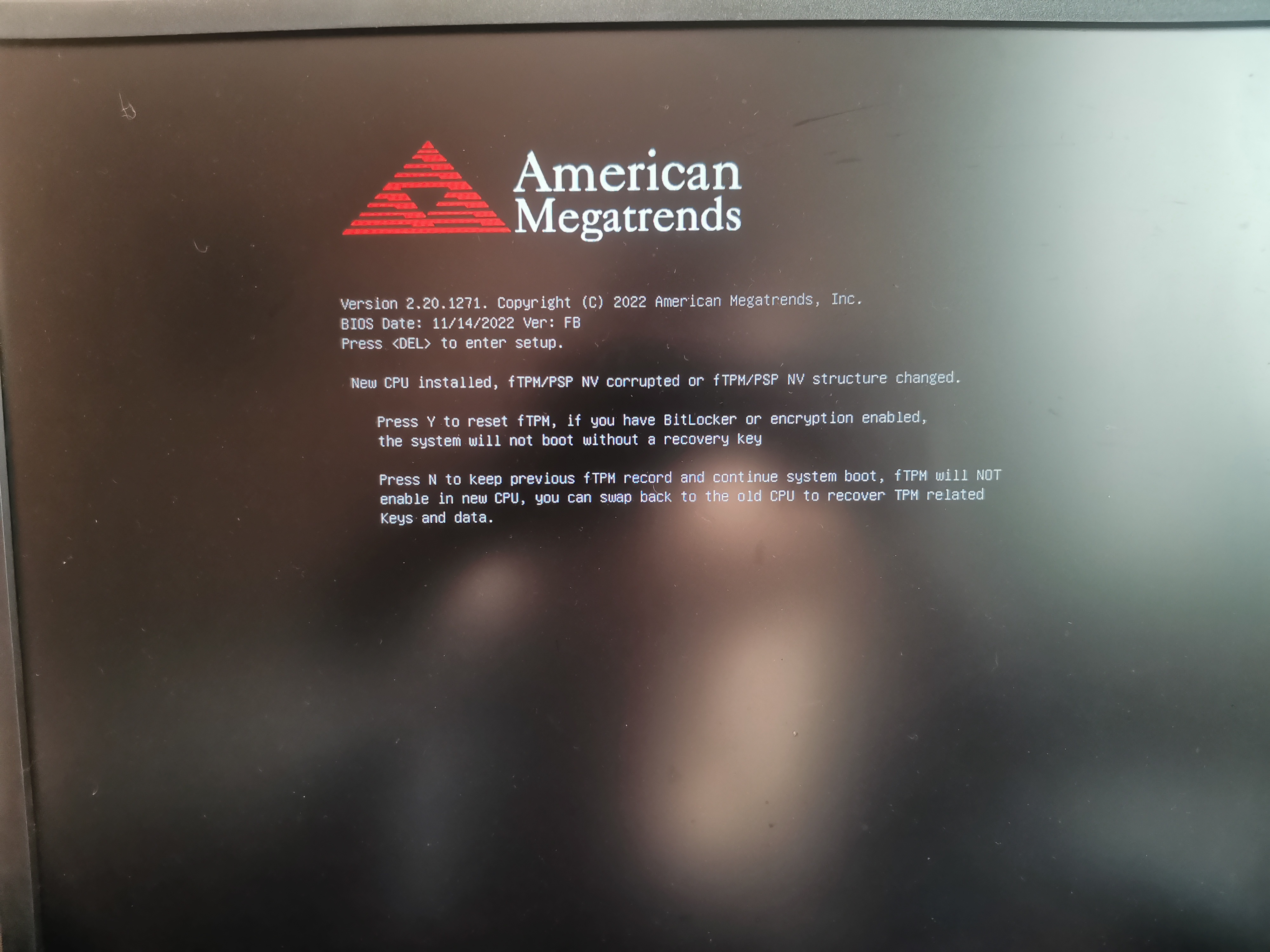 Ответы American Megatrends при запуске ПК